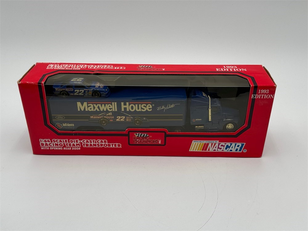 MotorSportsAuctions.com - Bobby Labonte Maxwell House Hauler